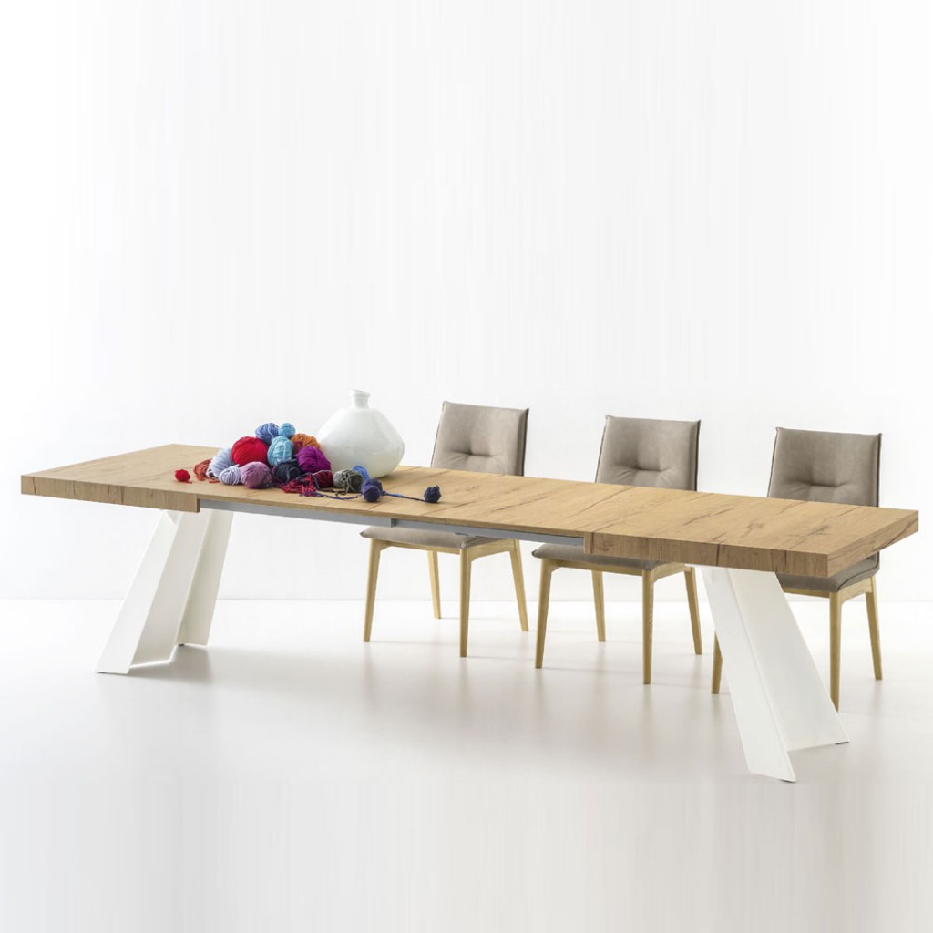 Wings Tavoli - Interior Store